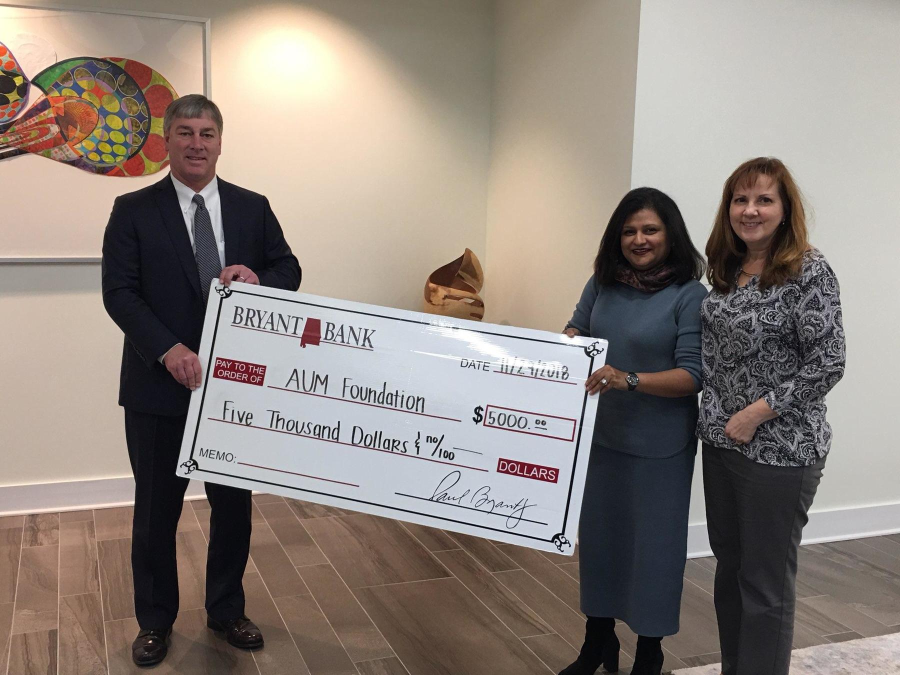 Bryant Bank Donates $5,000 to Pathway 2 Success - Bryant Bank