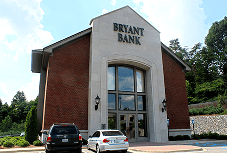 Bryant Bank & ATM in Mountain Brook